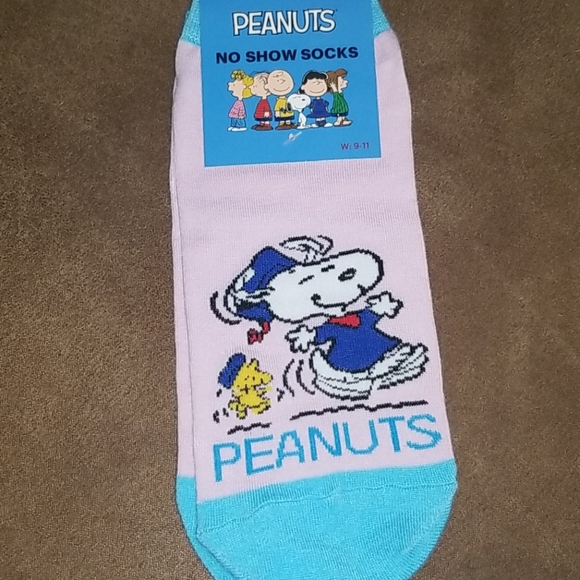 Peanuts | Accessories | Peanuts Snoopy Graduation Pink Socks | Poshmark